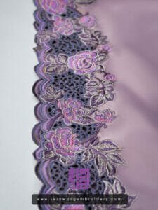 Kurung Tradisi Sulam Goyang Corak Bunga Ros Dengan Kerawang Sarang Tebuan