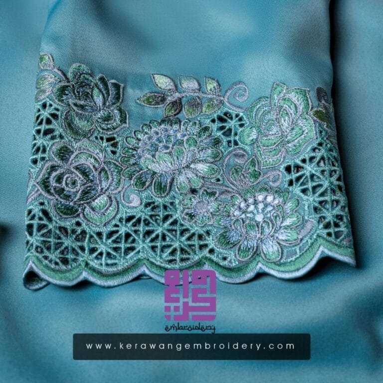 Baju Kurung Kedah Sulam Goyang Corak Bunga Carnation dan Ros Dengan ...