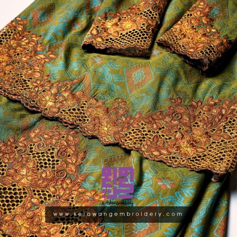 Baju Songket Pengantin Sulam Goyang Kerawang Motif Bunga Sakura