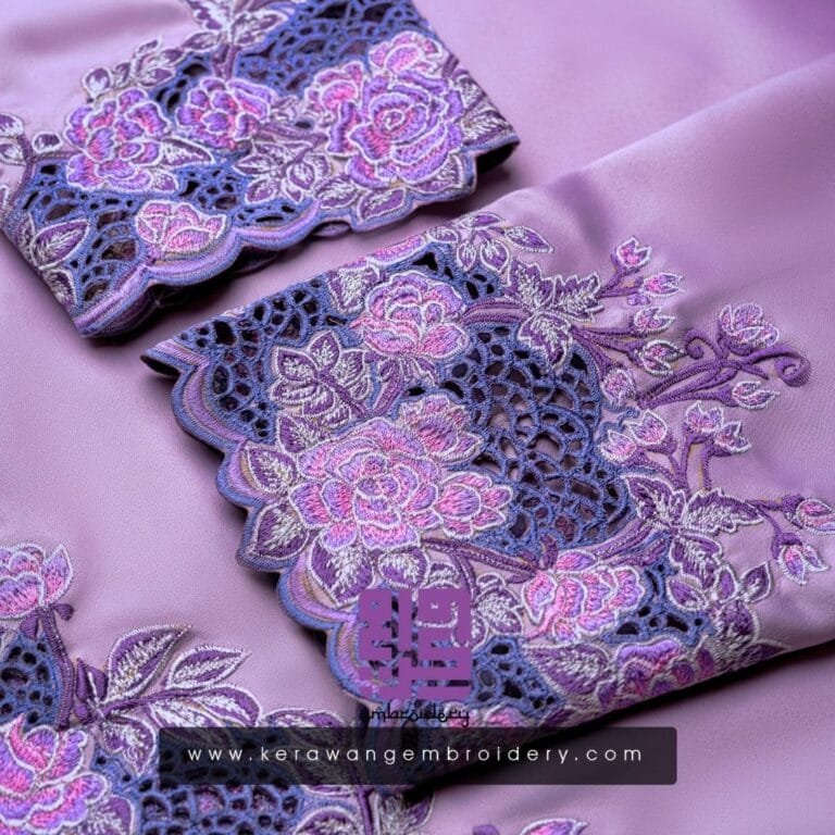 Kurung Tradisi Sulam Goyang Corak Bunga Ros Dengan Kerawang Sarang Tebuan